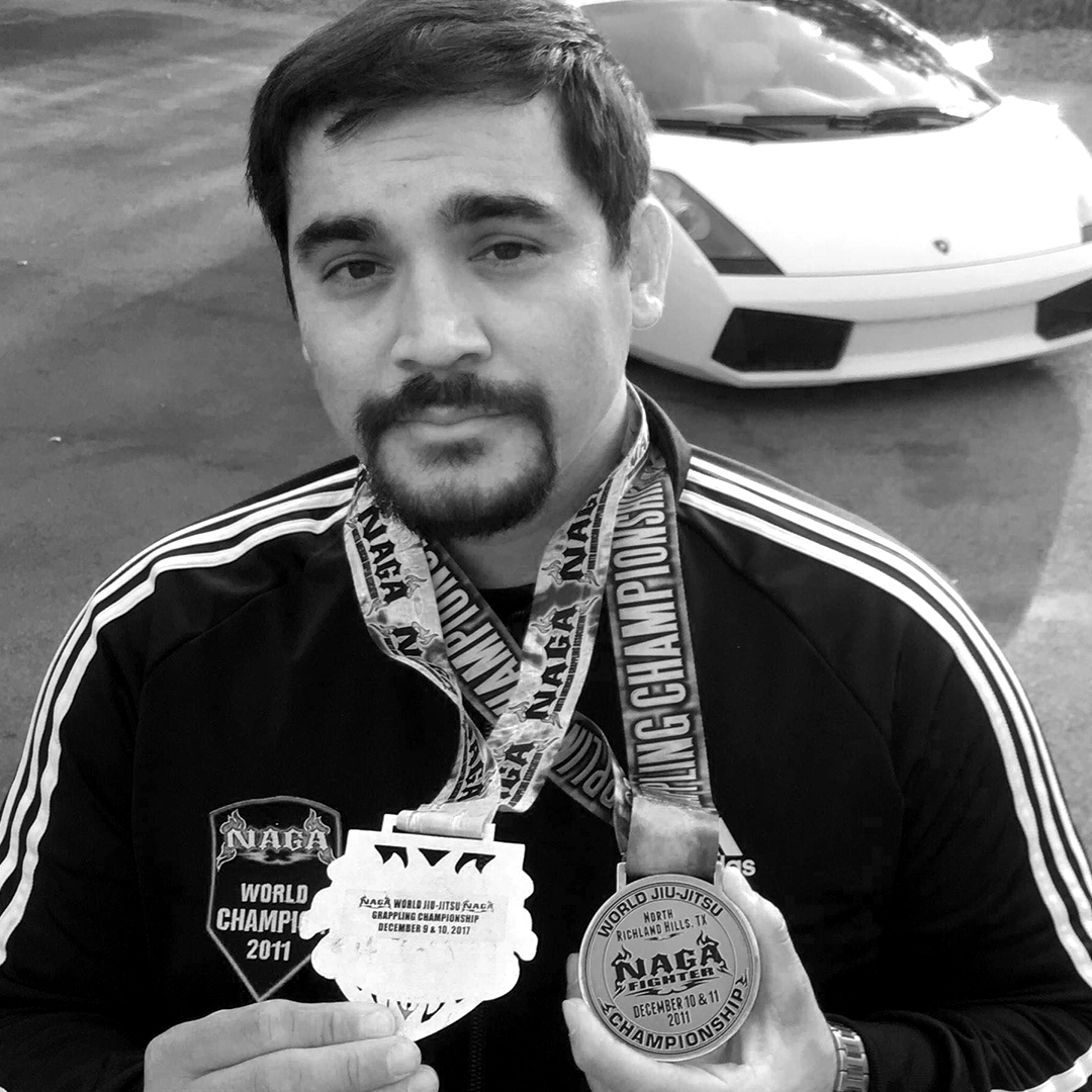 ABOUT – MARCOS ANDREW NAVARRO